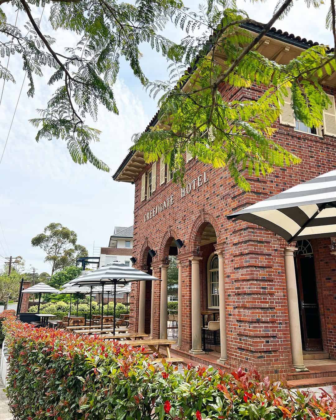 The Best Pubs on the North Shore | Sitchu