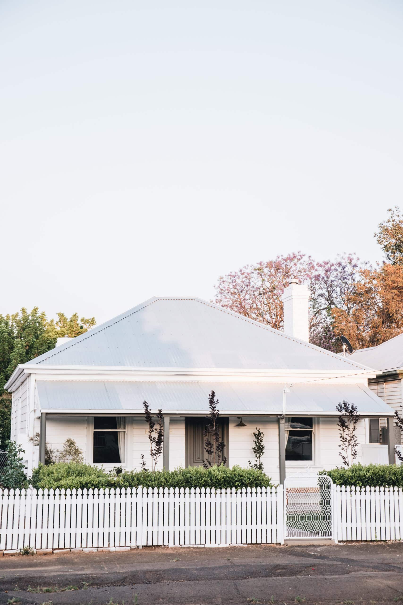 Home Tour: A Dreamy Holiday Cottage in Dubbo | Sitchu