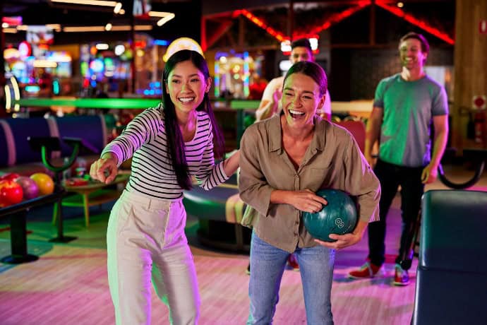 Best Bowling in Perth | Sitchu