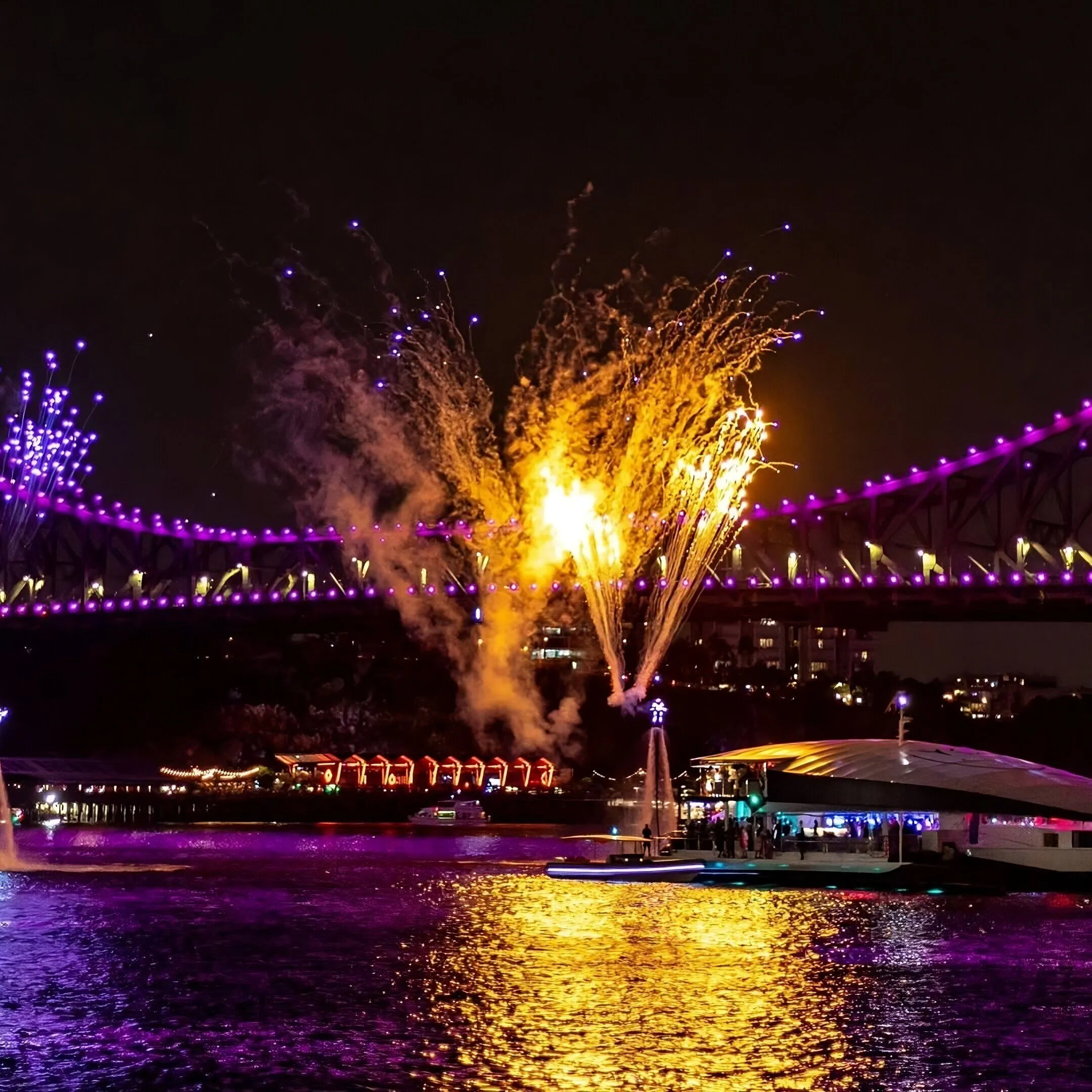 Where to Find the Best Views For Riverfire Brisbane 2025