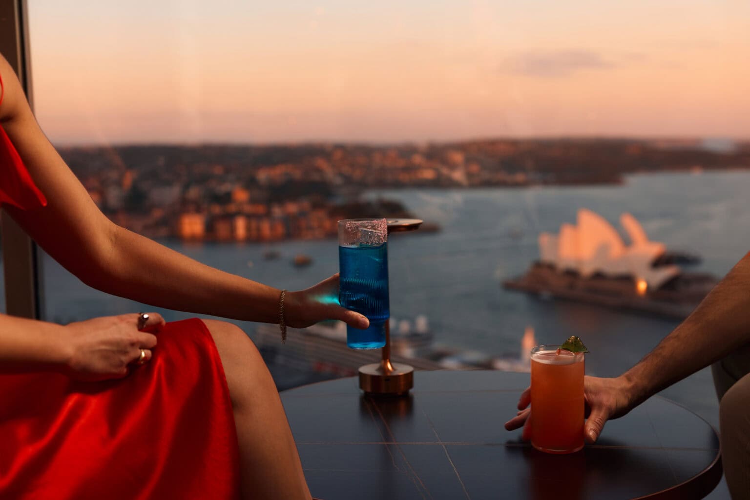 This Sleek Sky-High Bar Has Cocktails, Views—and All the Vibes | Sitchu
